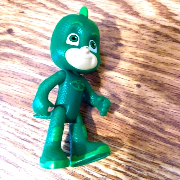 pj masks | Toys | Pj Masks Poseable Gekko Toy Figure | Poshmark